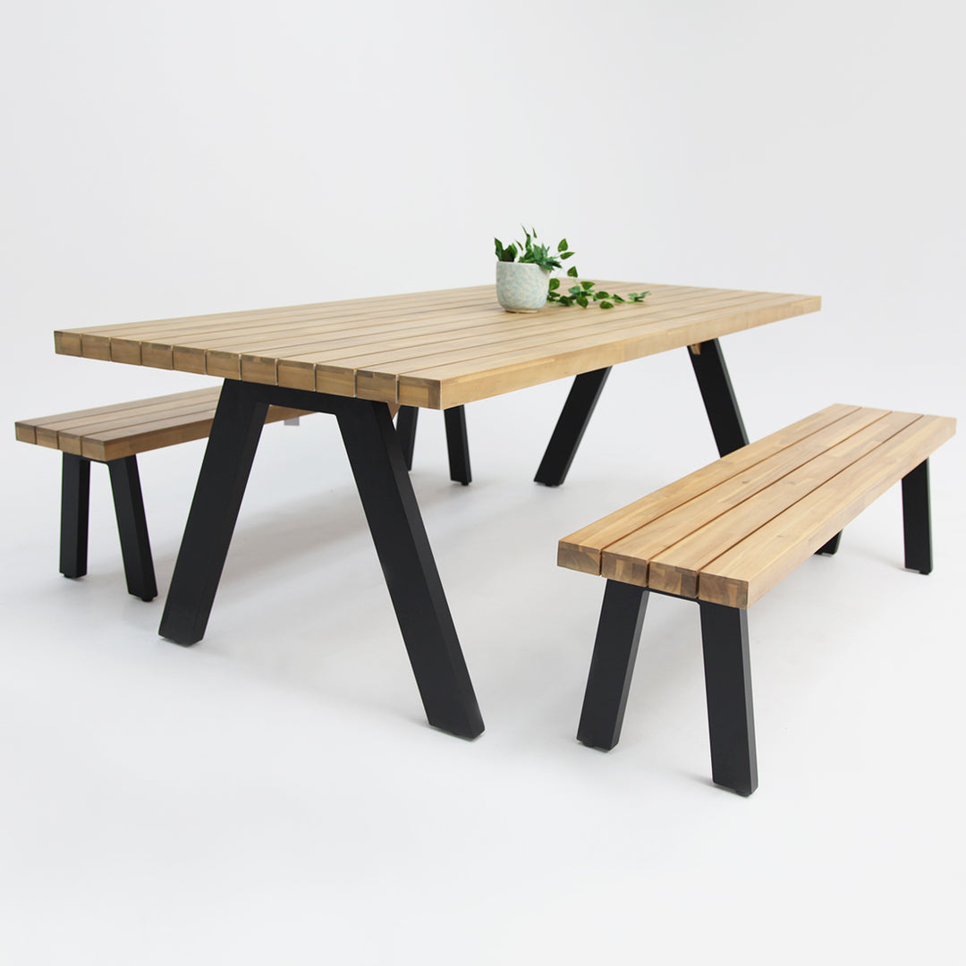 Outdoor Timber Dining Tables & Sets | Timber Outdoor Furniture Online